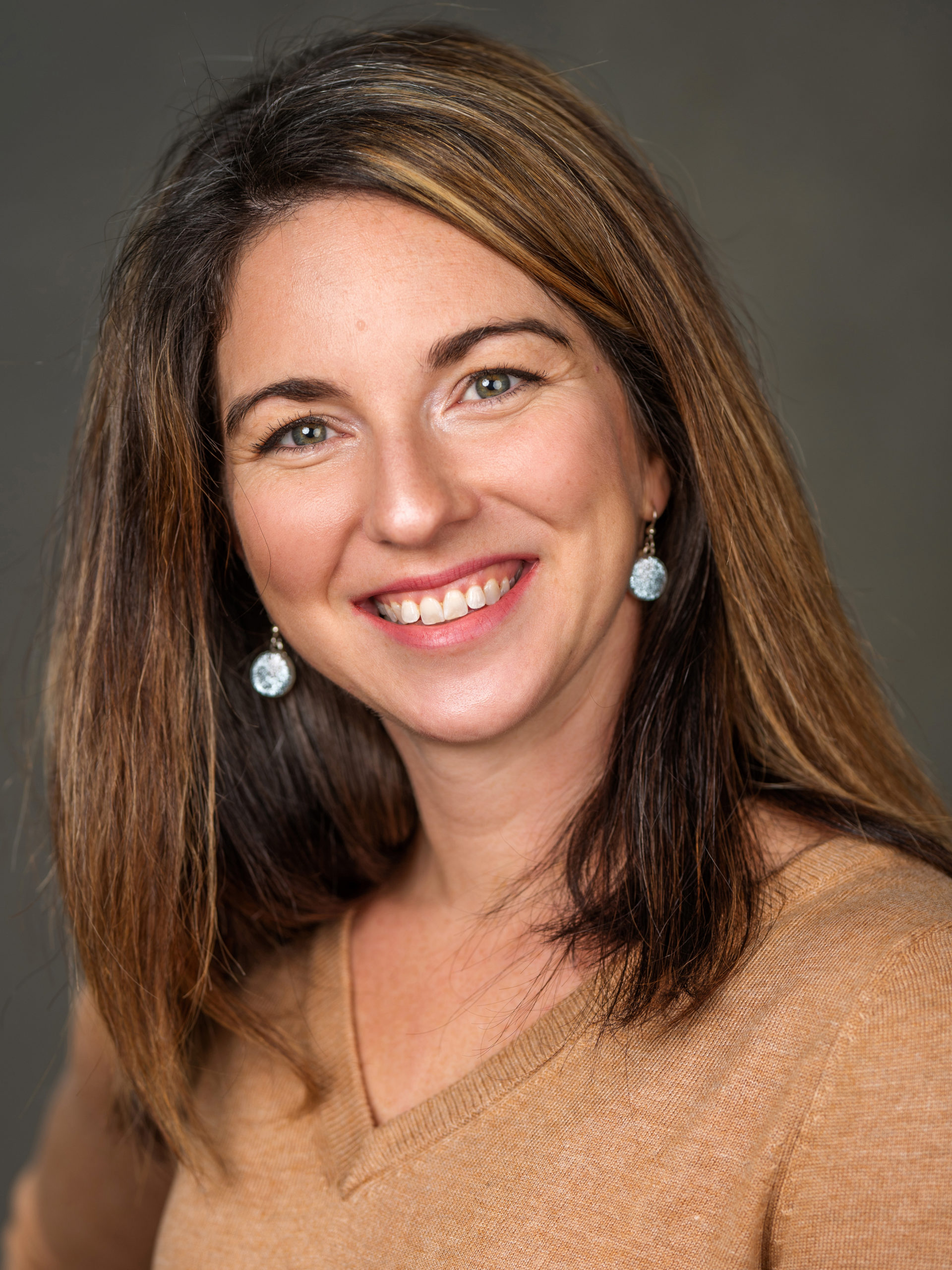 Let's Talk About Headshots - suzannerothmeyer.com
